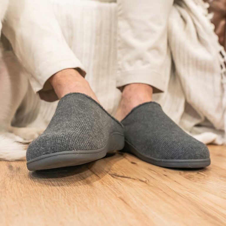 Mens Slipper - Grey | Footlogics Orthotics